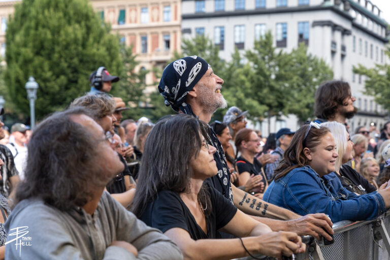 BILDEXTRA: Bandit Rock Party i Kungsträdgården - Bandit Rock